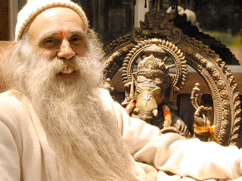 Swami-&-Ganesh-side-deck2 – Swami Select